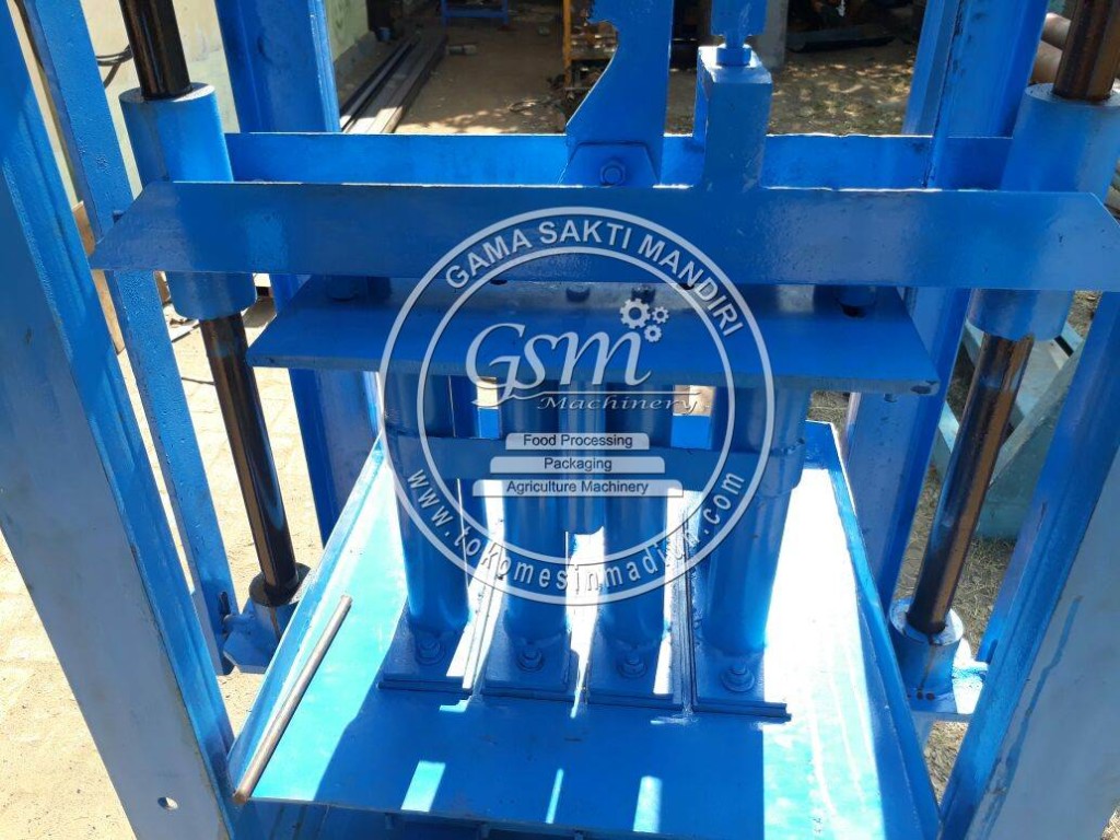 Mesin Cetak Batako Paving Sistem Getar - TOKO MESIN MADIUN